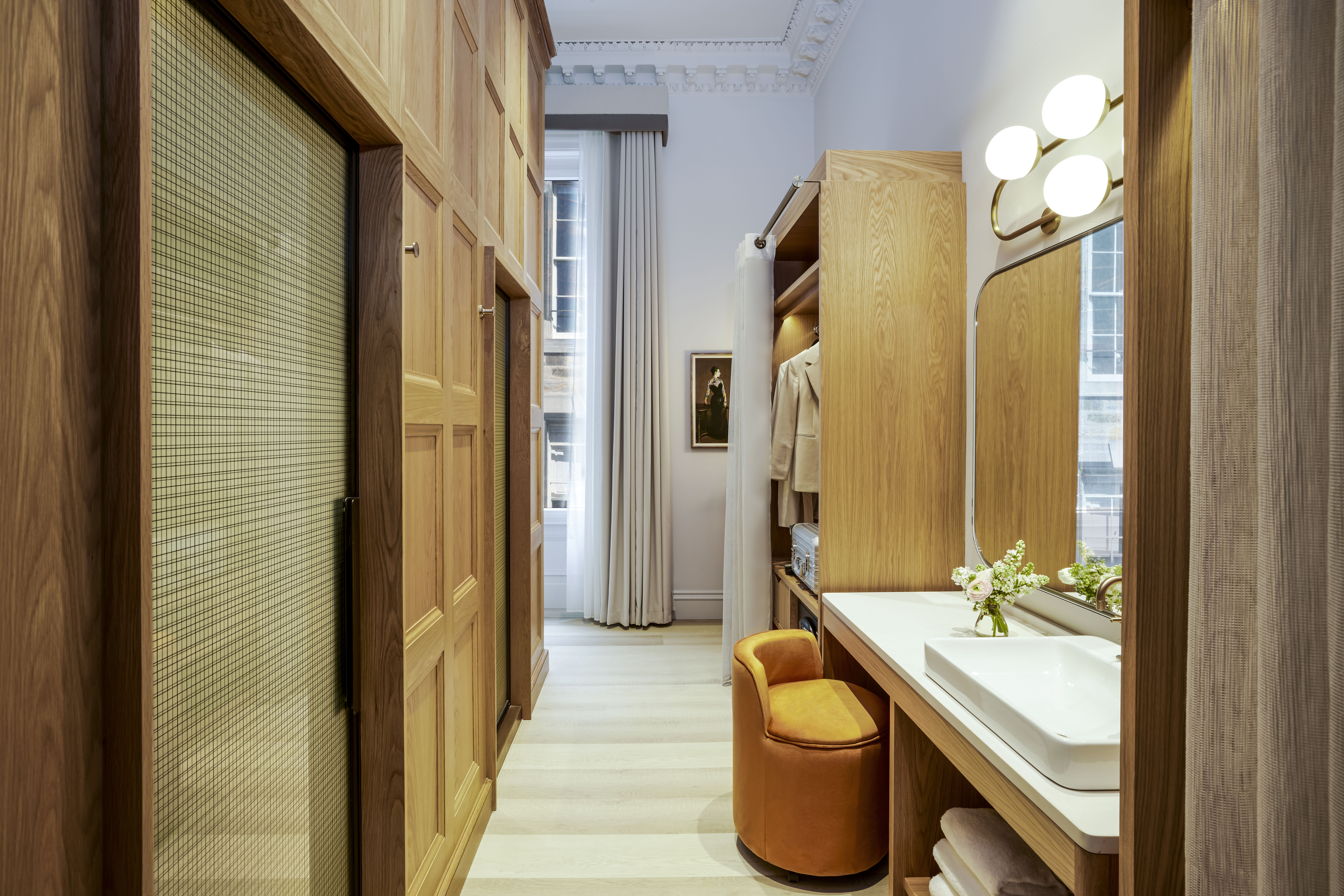 Grand Chamber Junior Suite, Edinburgh | Virgin Hotels Edinburgh