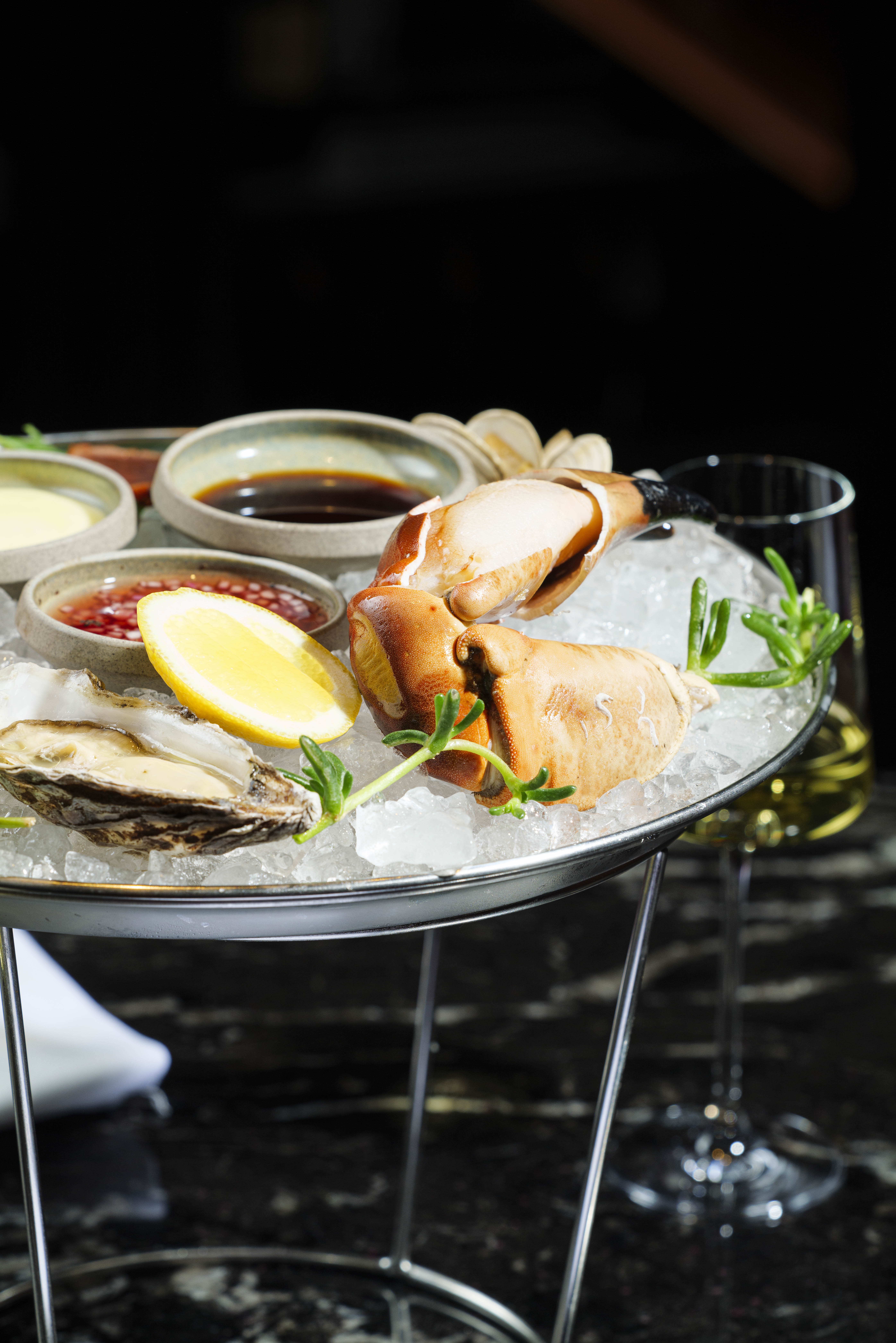 Commons Club | Restaurant & Cocktail Bar in Edinburgh